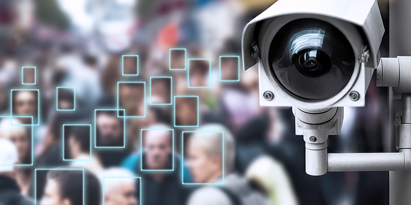 Intelligent and collaborative video surveillance systems