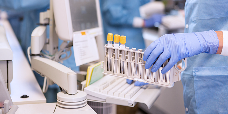 Specimen tracking solutions for healthcare facilities and labs